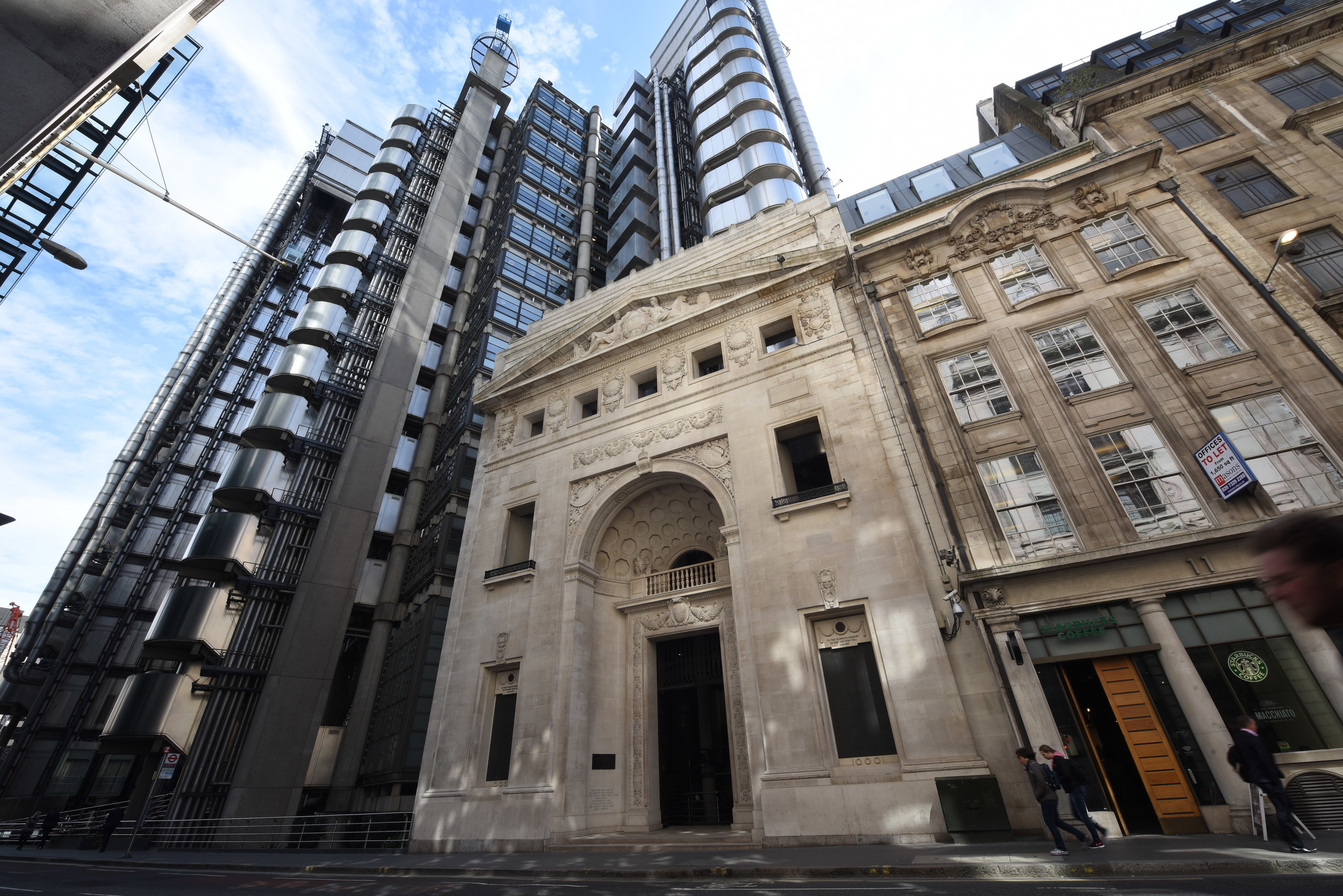 DXC Technology Announces Lockton UK As First Customer To Use New DXC
